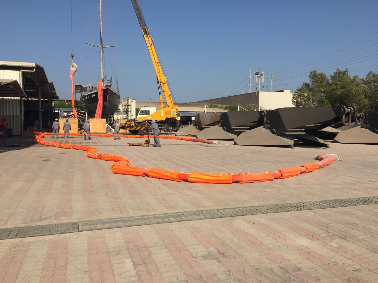 Hawsers and Shackles – Global Offshore FZE